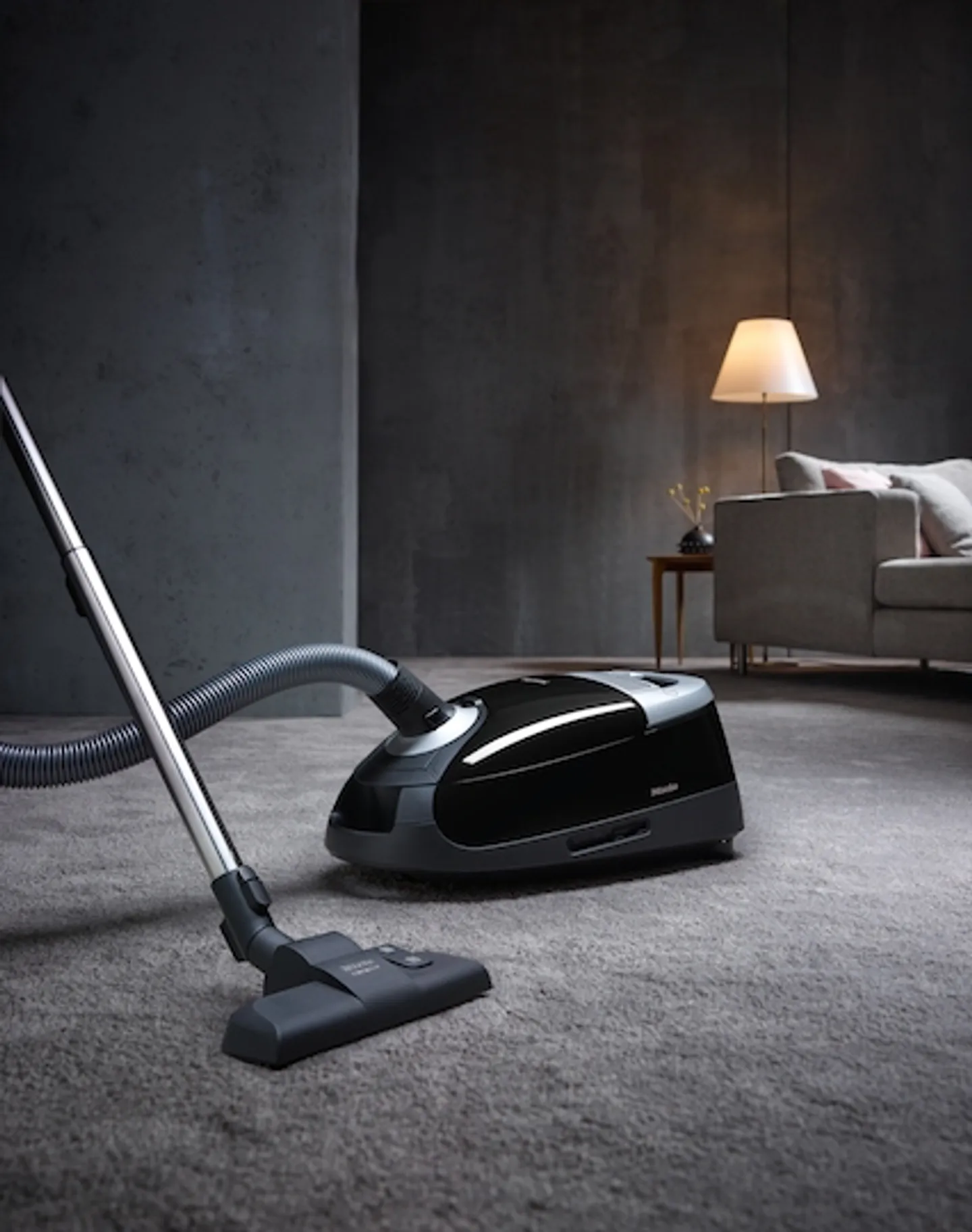 Miele Aspirateur avec sac Complete C2 | Livré demain - Krëfel