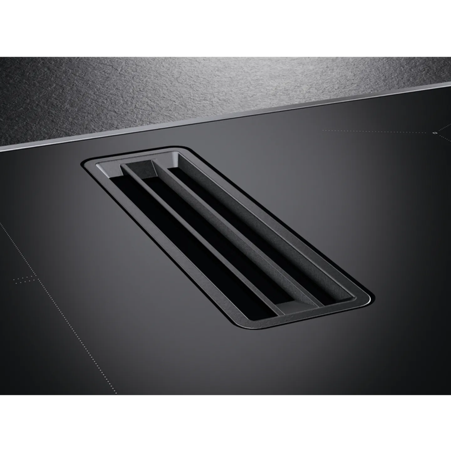 AEG Taque avec hotte intégrée CCE84543XB | Livré demain - Krëfel